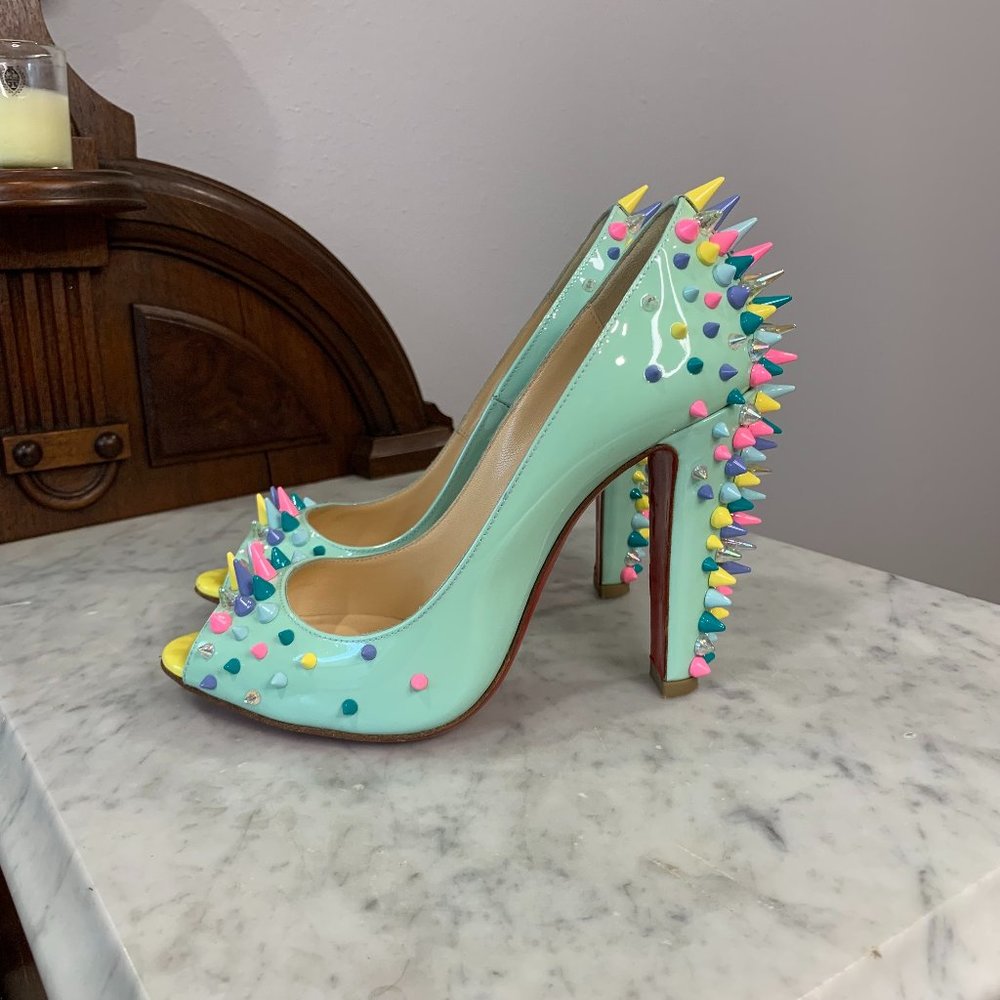 Louboutin Jurayoo 100 Candy Spike Pumps Size 35 Peep … - Gem